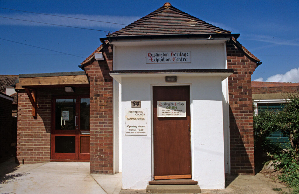 COLLECTIONS | Rustington Museum